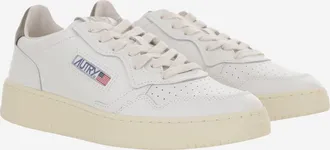 Autry Womens Low-Top Medalist Brown Leather Sneakers Cow Trainers