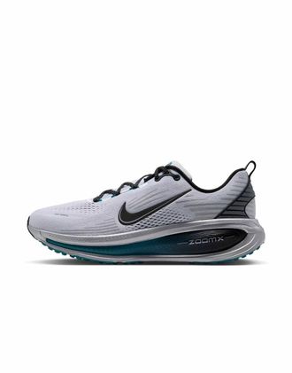 Nike Nike Vomero 18 Laufschuhe f&uuml;r die Stra&szlig;e in Grau