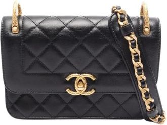 Chanel Sac bandouli&egrave;re matelass&eacute; Pre-owned - Femme - Pre-owned - Noir - Taille: ONE Size