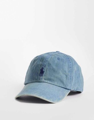 Polo Ralph Lauren Baseball-Kappe in hellblauer Denim-Waschung mit Markenlogo-Wei&szlig;