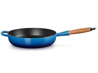 LE CREUSET Signature 20259282200422 Po&ecirc;le &agrave; frire en fonte avec manche en bois Bleu azur 28 cm