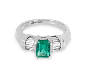 Bespoke White Gold Colombian Emerald & Diamond Ring
