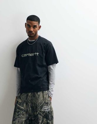 Carhartt Work in Progress T-Shirt in Schwarz mit Logo mit Spray-Effekt und Farbspritzern
