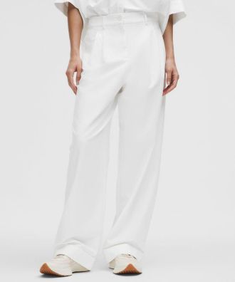 lululemon Hose aus LuluLinen f&uuml;r Frauen - Gr&ouml;&szlig;e 23 in White