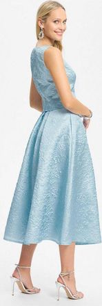 Swing Chiffonbluse - Oberteil aus Jacquard mit V-Ausschnitt Figurbetonte Passform