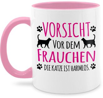 Shirtracer Tasse Tassen 325ml - Vorsicht vor dem Frauchen - Katze harmlos - 325 ml - Rosa - katzentassen katzenteetasse spr&uuml;che katzen katzenmama kaffeetasse geb