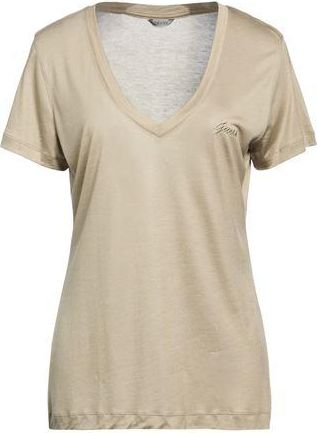 Guess TOPS - T-shirts sur YOOX.COM