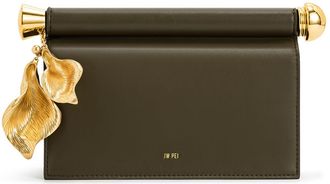 JW PEI Damen Holly Verzierte Clutch mit Metallanh&auml;nger - Dunkeloliv