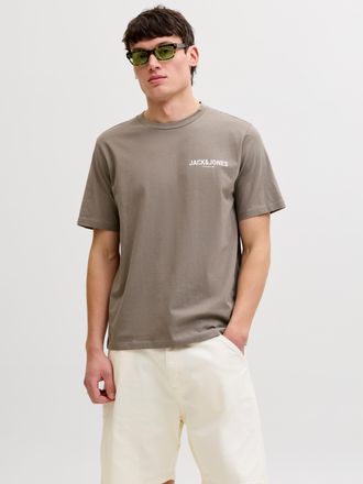 Jack & Jones T-Shirt JACK & JONES JPRBLAOSCAR SS TEE FST, Herren, Gr. M, braun (morel), Jersey, Obermaterial: 100% Baumwolle, unifarben, regular fit normal, Rundha