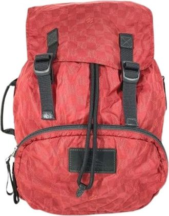 Louis Vuitton unisex, Pre-owned, Rouge, Taille: ONE Size Sac &agrave; dos Vintage en nylon Pre-owned