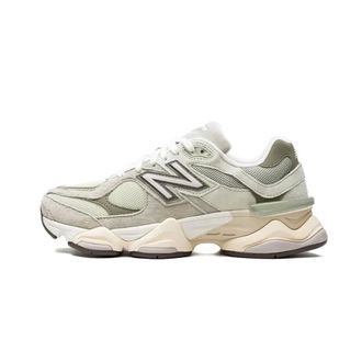 New Balance Femme, Chaussures, Vert, Taille: 37 1/2 EU Olivine Streetwear Baskets