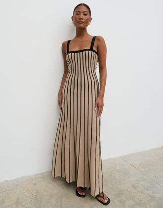 Pretty Lavish Alyssia - Gestreiftes Midaxikleid in Beige-Neutral