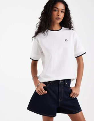 Fred Perry T-shirt en piqu&eacute; et tulle &agrave; liser&eacute;s - Blanc