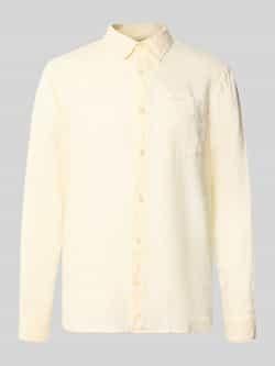 Guess Regular Fit Leinenhemd mit Kentkragen und Brusttasche