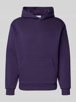 Review Hoodie mit Label-Print