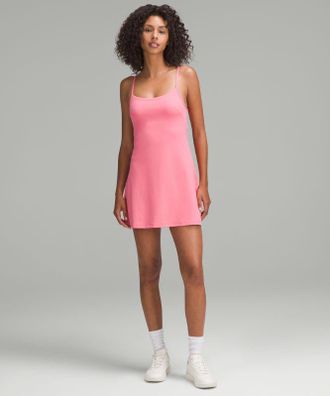 lululemon Align Kleid mit Spaghettitr&auml;gern f&uuml;r Frauen - Gr&ouml;&szlig;e 10 in Sakura Pink