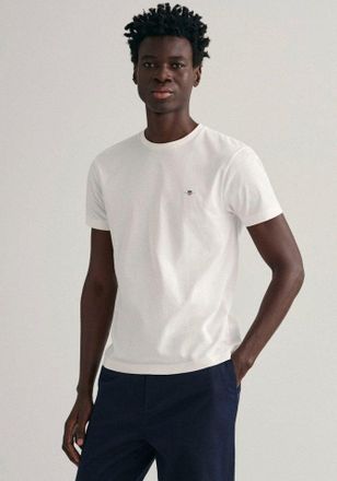 GANT T-Shirt SLIM SHIELD SS T-SHIRT mit Logostickerei auf der Brust