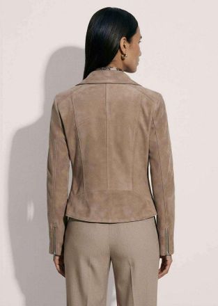 Madeleine Lederjacke Bikerjacke aus Ziegenveloursleder Breiter Reverskragen, asymmetrischer Zwei-Wege-Zipper & Taillierung