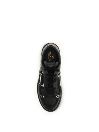 Valentino Garavani Mens Low-Top Vltn Leather Sneakers Black-White Calf Trainers Black/white
