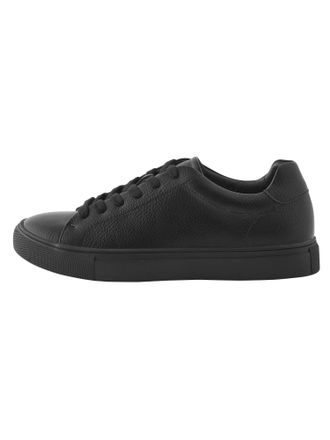 Next Sneaker