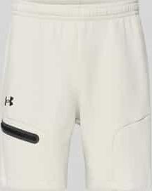 Under Armour Relaxed Fit Sweatshorts mit Logo-Print Modell Unstoppable