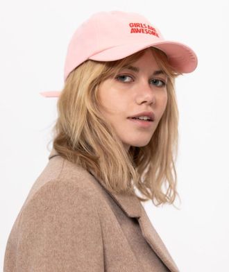 Girls Are Awesome Logo Dad Cap rosa