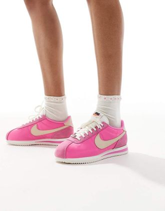 Nike Cortez TXT - Baskets en daim - Rose et gris