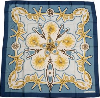 Hermès Tücher & Schals - Hermes Classic Les eperons Silk Carre 90 Scarf Tuc - Gr. unisize - in Blau - für Damen