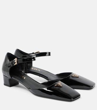 Prada Pumps aus Lackleder