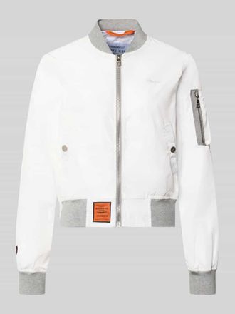 Original Bombers Bomberjacke mit Label-Patch und Rei&szlig;verschlusstasche am &Auml;rmel