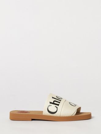 Chlo&eacute; Sandales plates Woody en toile avec logo imprim&eacute; et bout carr&eacute;