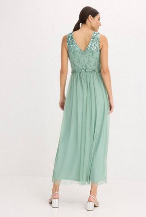 Bonprix Maxikleid ohne &Auml;rmel, ausgestellte Passform, mit Paillettenstickerei