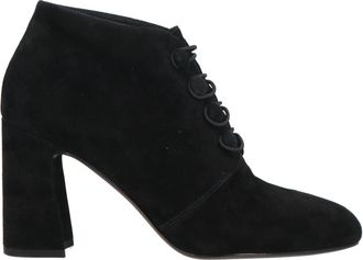 9 nuovi brand di scarpe minimal chic popolari su Instagram | Stylight