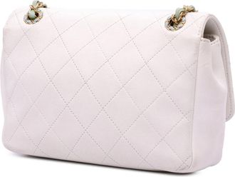 Chanel Hobo Bags - CC Quilted Calfskin Single Flap - Gr. unisize - in Wei&szlig; - f&uuml;r Damen