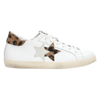 2Star Wei&szlig;e Ledersneaker mit braunen Leopardenmusterdetails - - Shoes - Damen - Wei&szlig; - 40 EU
