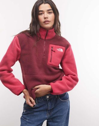 The North Face Yumiori 1/4-Zip in Burgunderrot und Rot