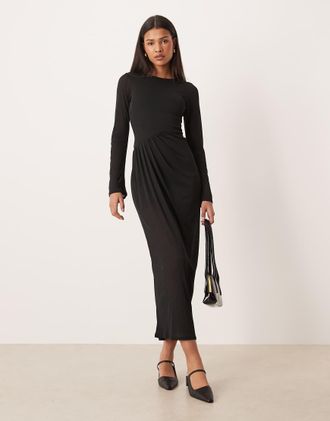 Asos Robe longue &agrave; taille basse et manches longues avec jupe drap&eacute;e - Noir