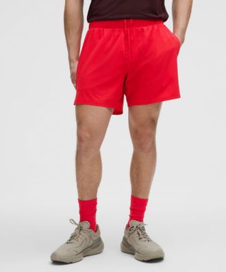 lululemon Mile Maker Run Crew Shorts mit Liner aus -Stoff f&uuml;r M&auml;nner - 15 cm - Gr&ouml;&szlig;e 3XL in Red Glow