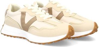 Shoes & Blues Chaussures de sport avec design moderne et semelle dentée. Détails contrastés, confortables, pour le quotidien. Fermeture à lacets. Idéal pour femme e