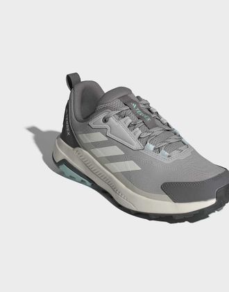 adidas adidas Performance - Terrex Anylander - Wanderschuhe in Grey Two / Chalk White / Beige-Grau