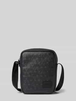 HUGO BOSS Umh&auml;ngetasche mit Allover-Label-Muster Modell ETHON2.0HI