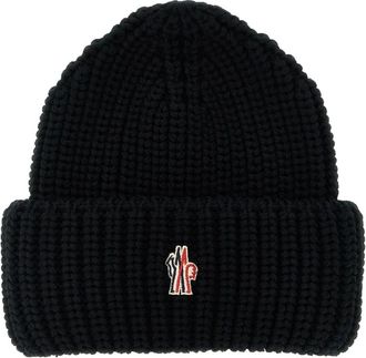 Moncler bonnet côtelé à patch logo - Noir