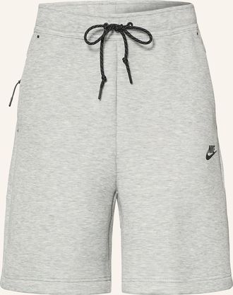 Nike Sweatshorts Tech grau