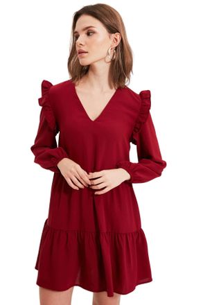 Trendyol Damen Trendyol Woman Petite Mini Ruffle Hem V-Neck Woven Dress, Burgundy, 40 EU