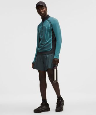 lululemon Leichte Glyde Shorts mit Liner SLNSH Kollektion f&uuml;r M&auml;nner - 15 cm - Gr&ouml;&szlig;e 2XL in Submarine