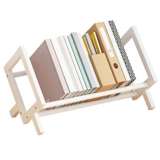 Generico Bibliothek aus geneigtem Holz, Buch mit Buch, Organisation, die den Vorrat verschiebt, kleine Mangold-Zeitschriften, kompakte Mehrzweckaufbewahrung