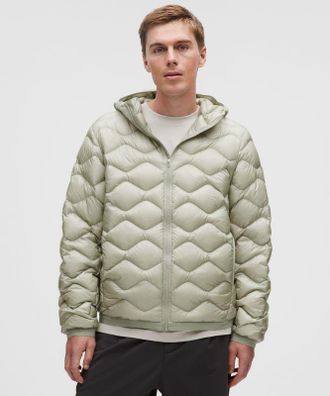 lululemon Veste &agrave; capuche Featherweight en duvet 900 cuin pour Hommes - Vert/Pastel - Taille 2XL