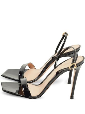 Gianvito Rossi Sandalen aus Lackleder - Schwarz