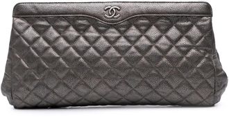 Chanel Clutches - CC Quilted Metallic Caviar Clutch - Gr. unisize - in Silber - für Damen