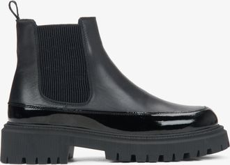 Estro & Luminara Chelsea Boots 09-3247
